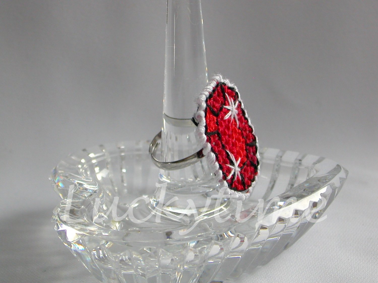 Crimson Red gemstone Plastic Canvas gem adjustable ring