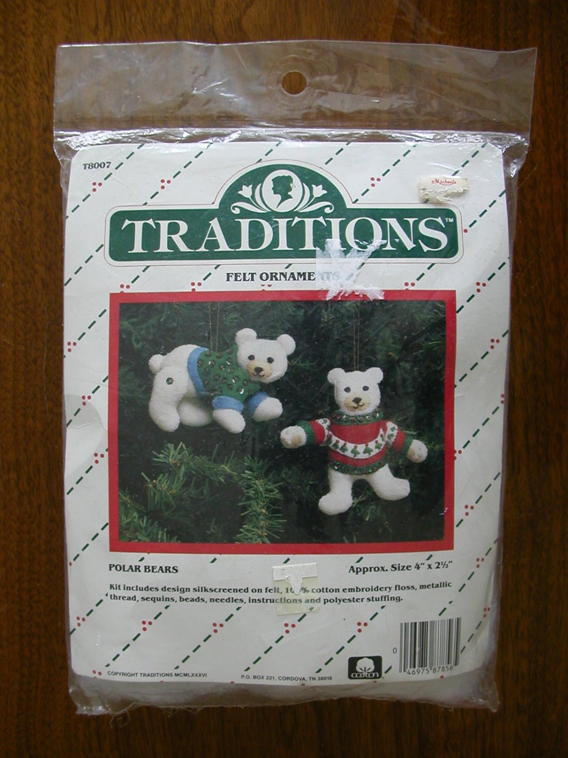 Traditions Polar Bear felt ornament kit ugly christtmas sweater T8807