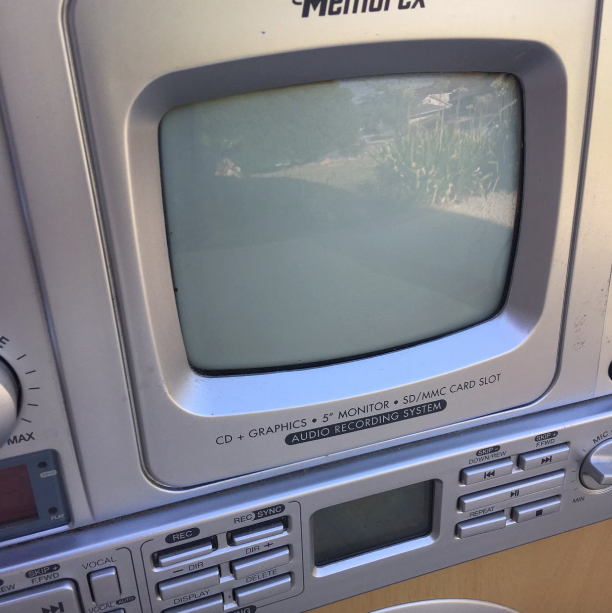 Memorex KARAOKE MACHINE CD DISPLAY