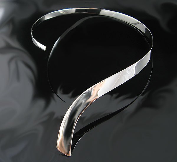 .925 Polished Sterling Silver Curve Strand Open Choker!