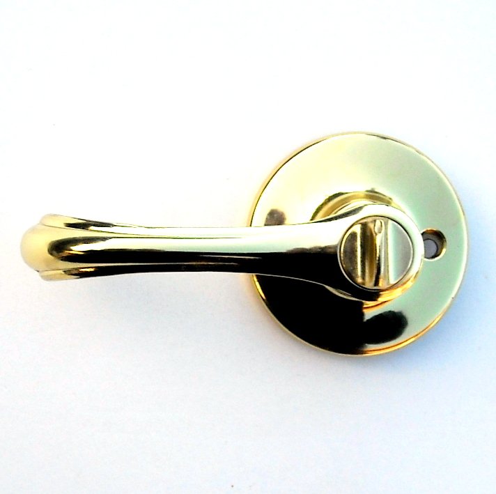 Kwikset Lever Lockset Dorian Privacy Bed Bath Polished Brass