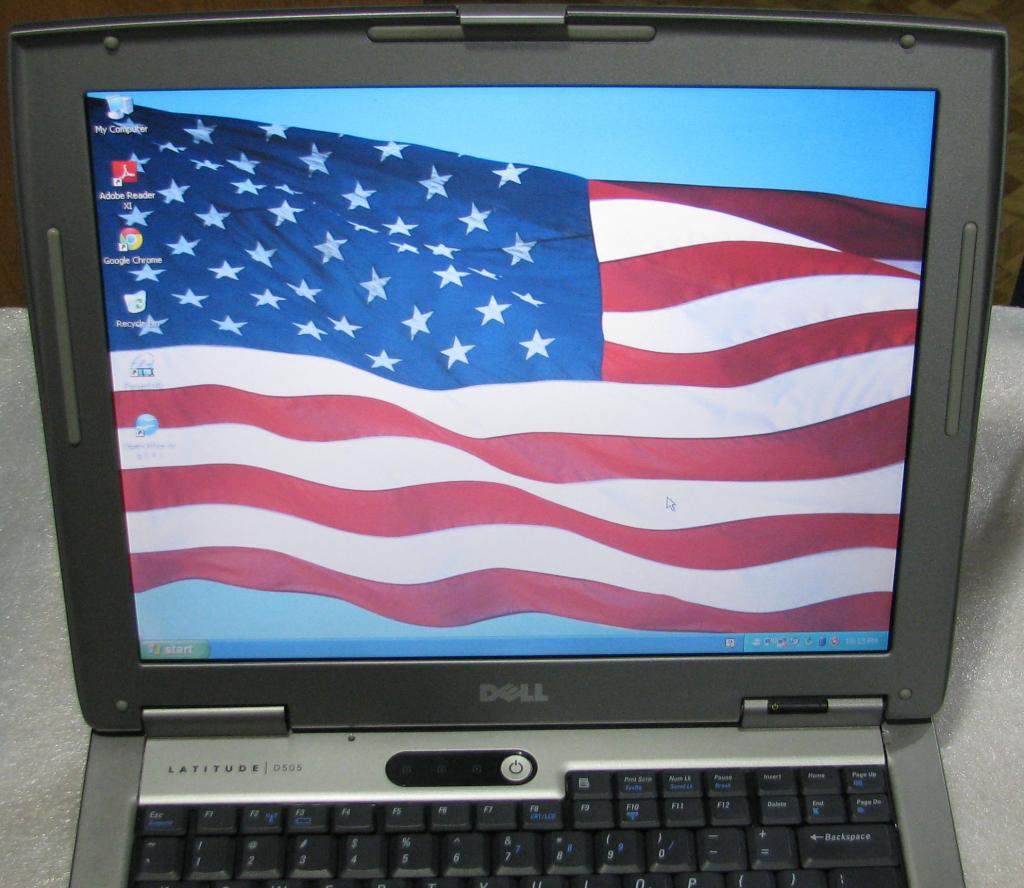 DELL Latitude D505 business laptop 1.5GHZ 512MB DVD 30GB Windows XP WIFI