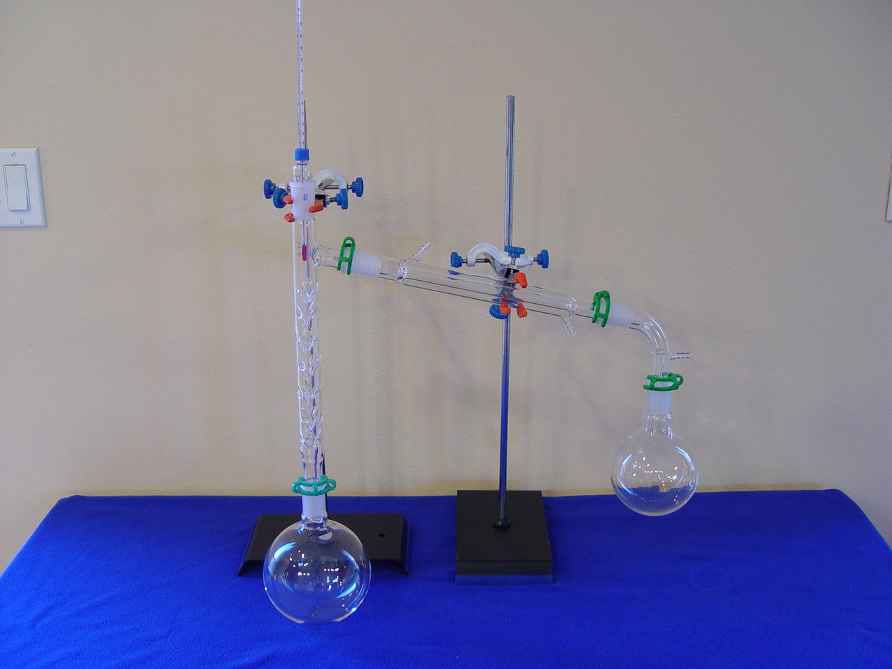 1000ml 24/40 fractional distillation kit with stand 300mm vigreux