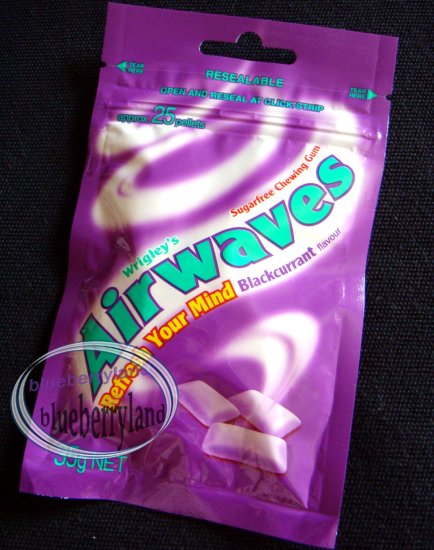 Wrigley`s Airwaves Blackcurrant Menthol Sugar-free Gum x 2 Packets