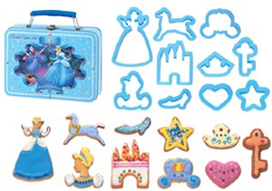 Disney Princess Cookie Biscuit Cutter Mold With Metal Hand Carry Case