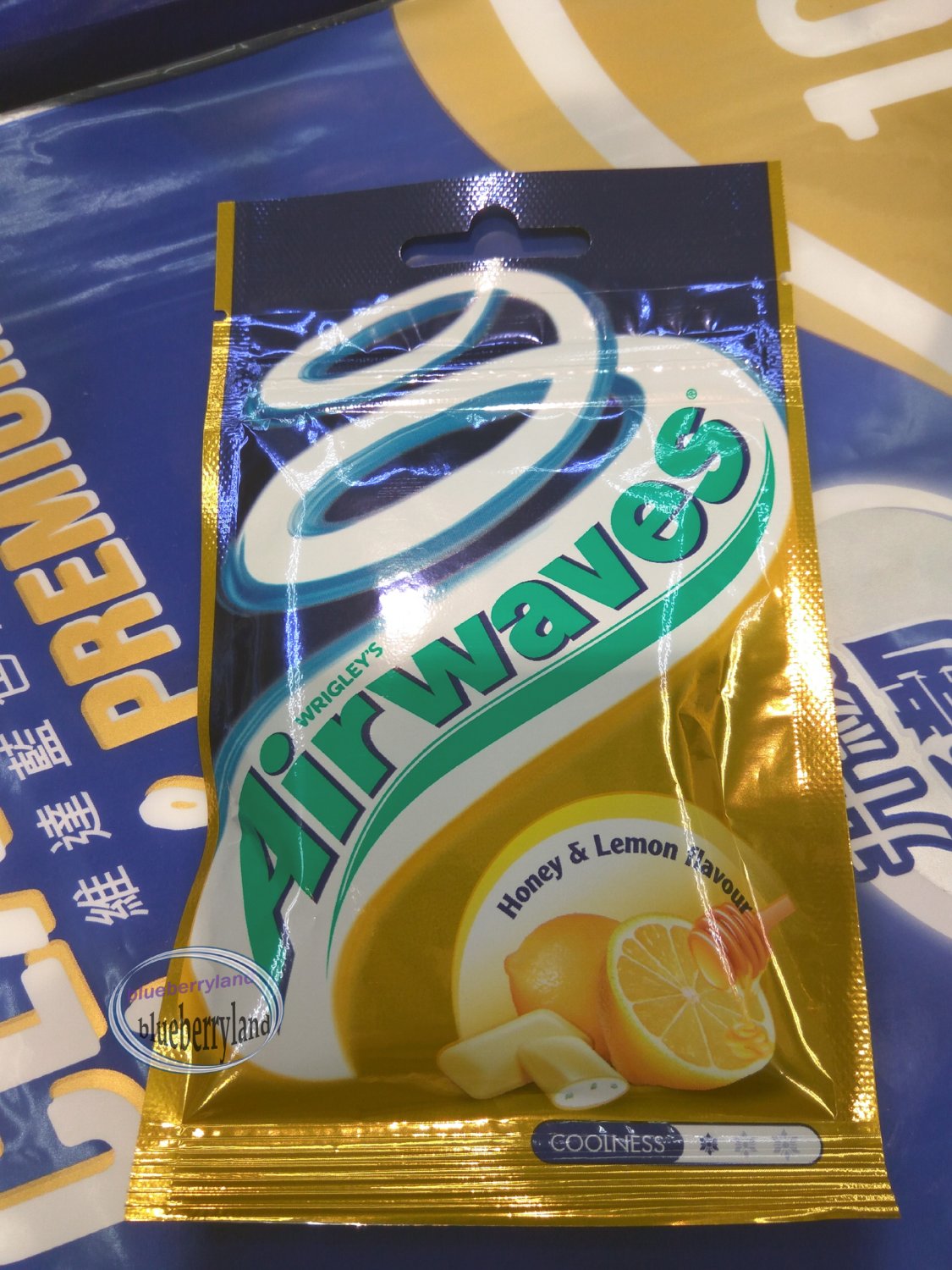 Wrigley's Airwaves Honey & Lemon Flavor Sugar-free Gum x 2 Packets