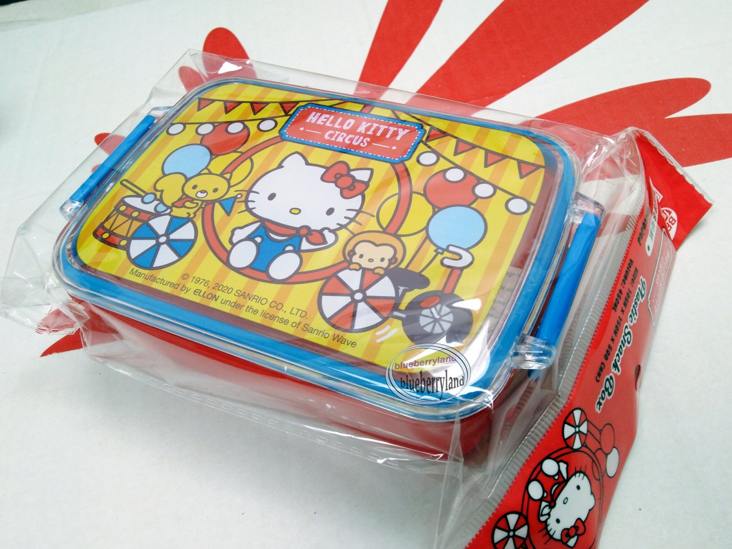 Sanrio Hello Kitty Bento LunchBox Red Lunch box Food Container kids ...