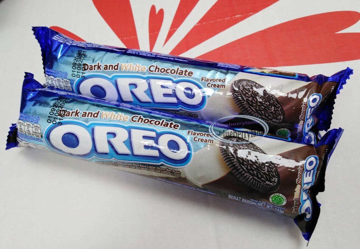 Oreo Cookies Dark & White Chocolate flavor Sandwich cookie Biscuit 2 ...