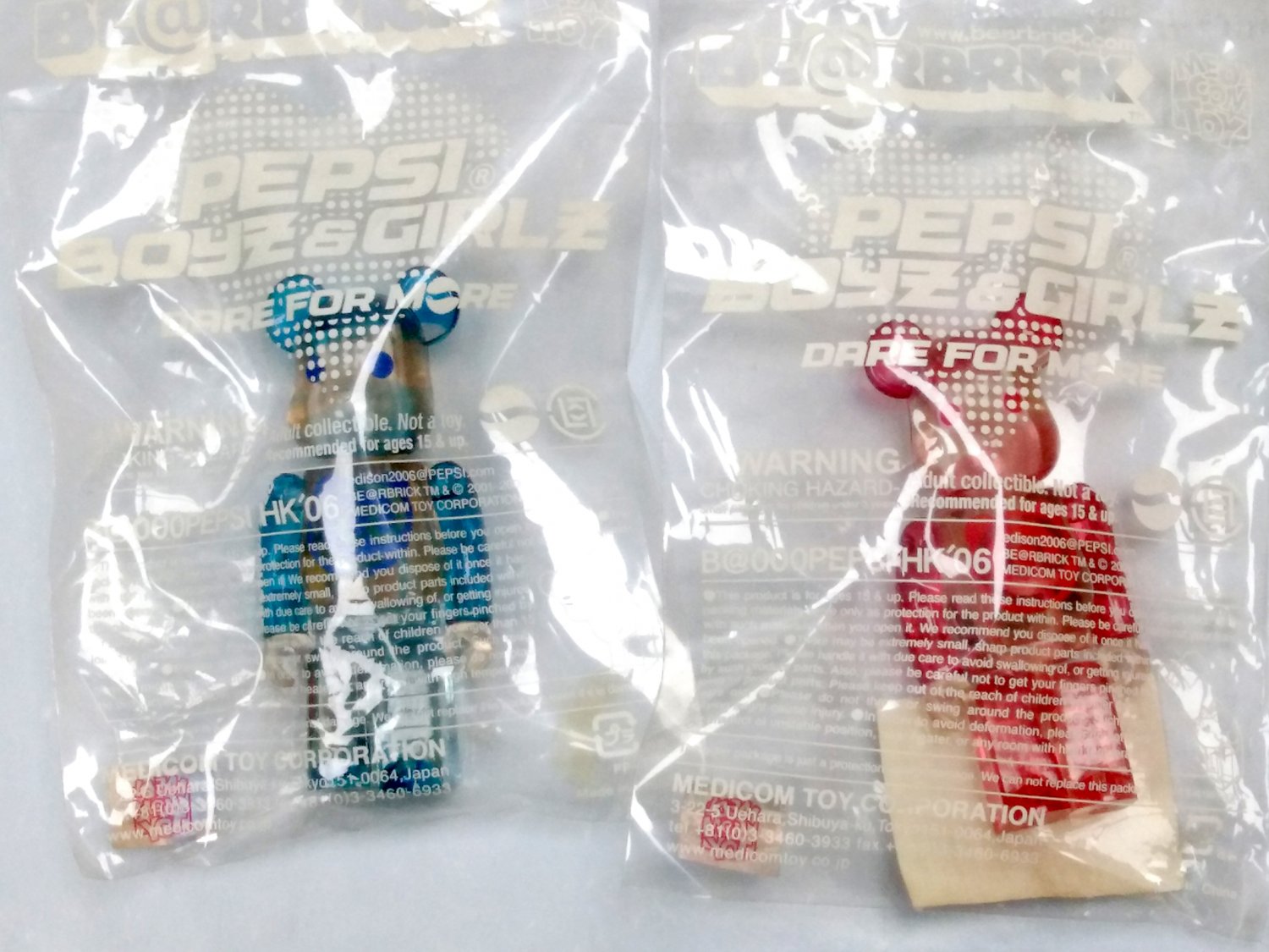 Medicom Toy Pepsi 2006 Bearbrick x Pepsi Twist Pink Girlz & Blue Boyz ...