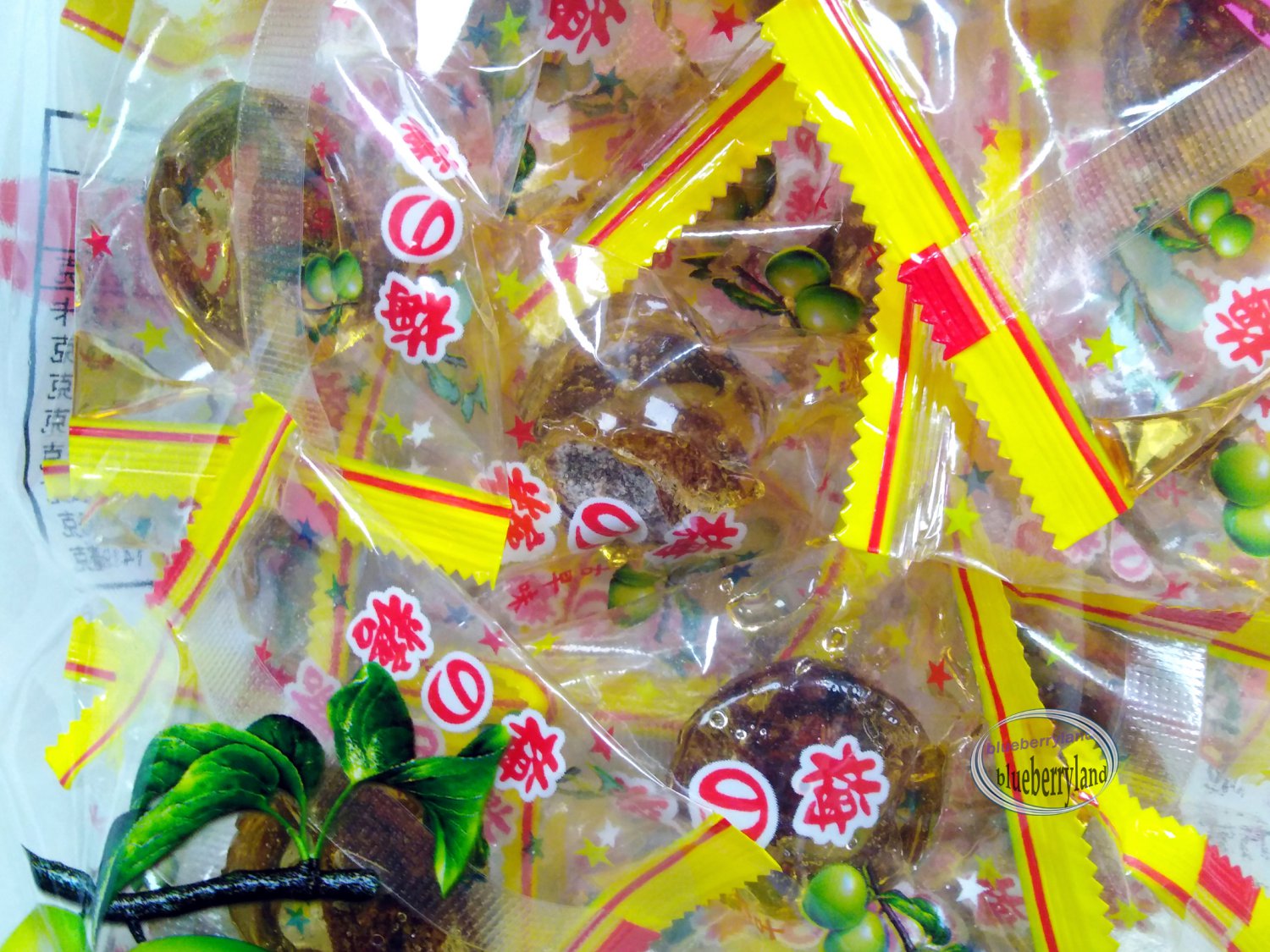 Chinese Sweet Maltose Plum Candy 黃心梅糖 candies sweet snacks