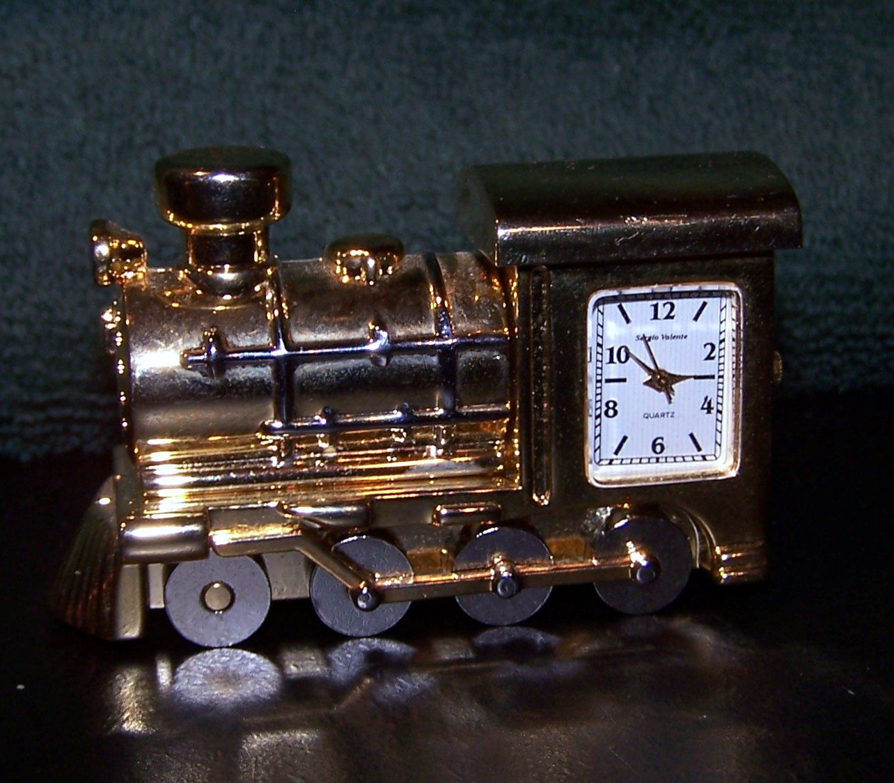 Vtg LOCOMOTIVE TRAIN CLOCK Sergio Valente Collectible Gold Stainless Steel