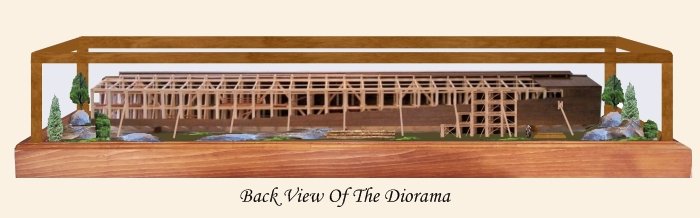 Scaled Noahs Ark Diorama