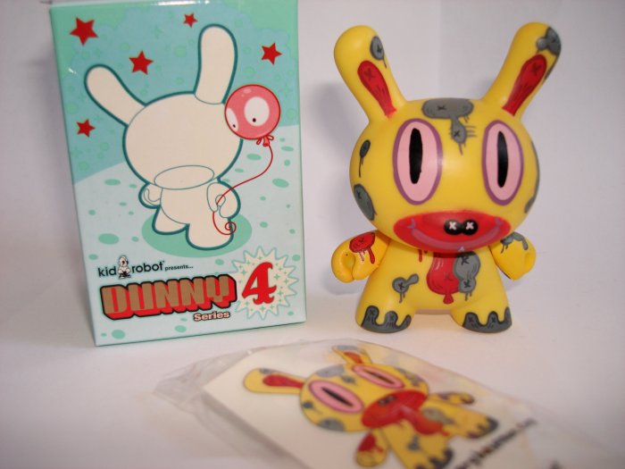 Dunny Series 4 Gary Baseman