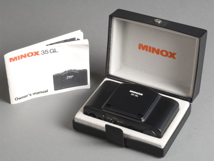 Minox 35 GL camera