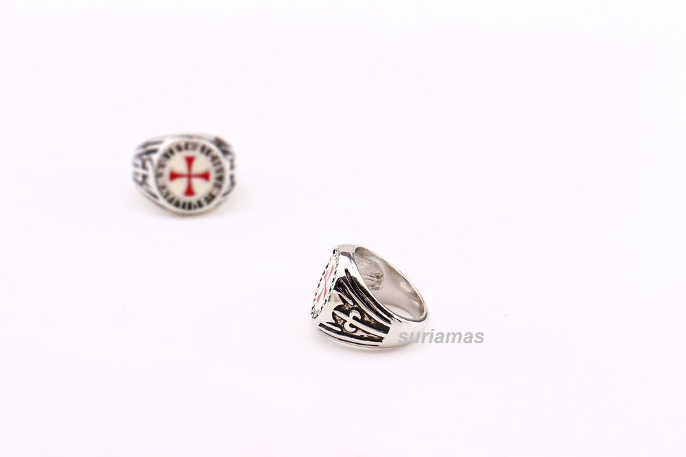 Assassin's Assassins Creed 316L Titanium Steel Templar Ring Cosplay ...