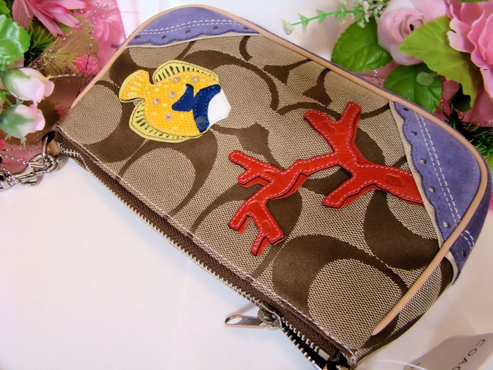 AUTHENTIC COACH SIGNATURE APPLIQUE FISH DEMI PURSE 1491 NWT LIMITED EDITION