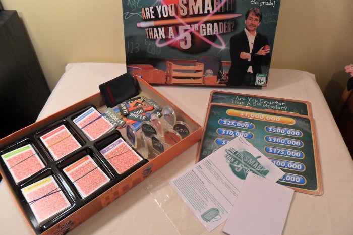 ARE YOU SMARTER THAN A 5th GRADER BOARD GAME COMPLETE