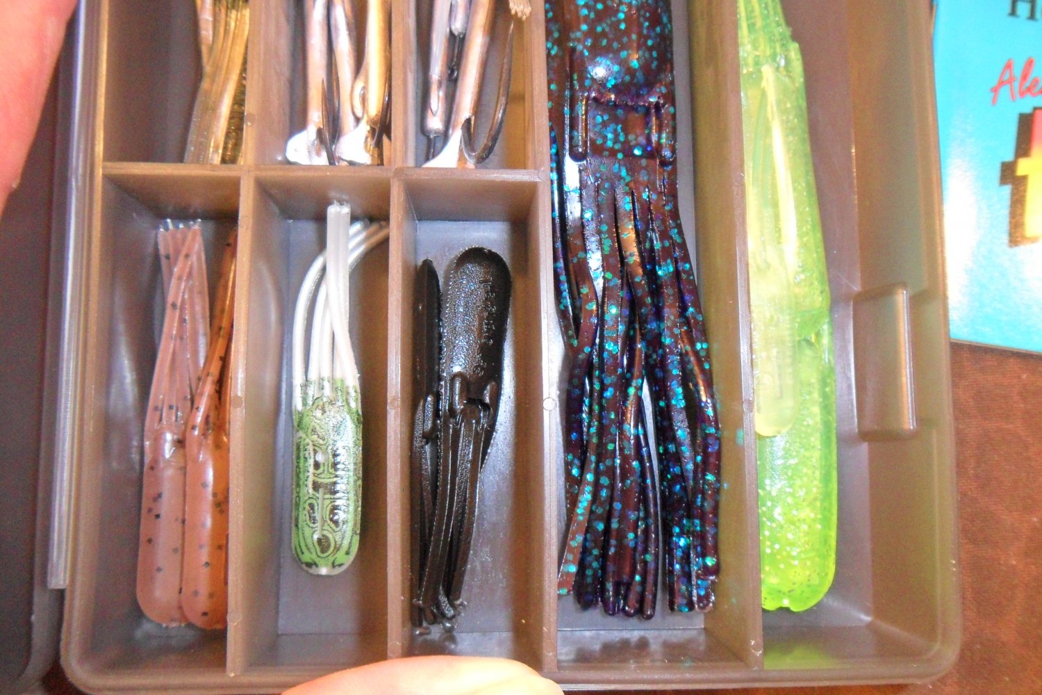 ALEX LANGER'S FLYING LURE SET IN CASE (SOLD)