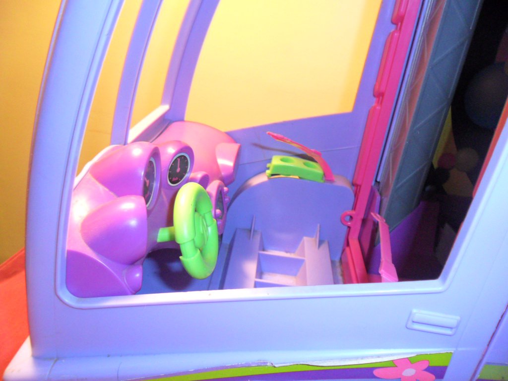 2001 Lavender Barbie Jam'n Glam Tour Bus Disco