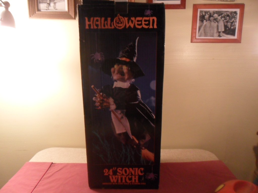 Vintage 80's 24" Sonic Witch Animated with Eerie Voice & Glowing Eyes ...