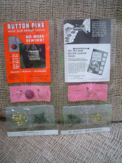 VINTAGE RISDON BUTTON PIN CARD!