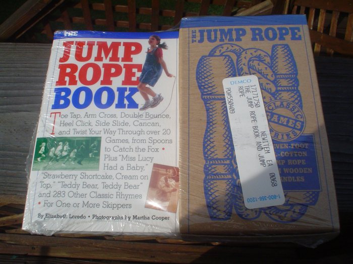 THE JUMP ROPE BOOK & THE JUMP ROPE SET!