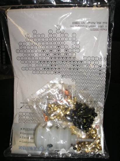 DISTLEFINK DESIGNS SEQUIN ART KIT - EAGLE - BRAND NEW!