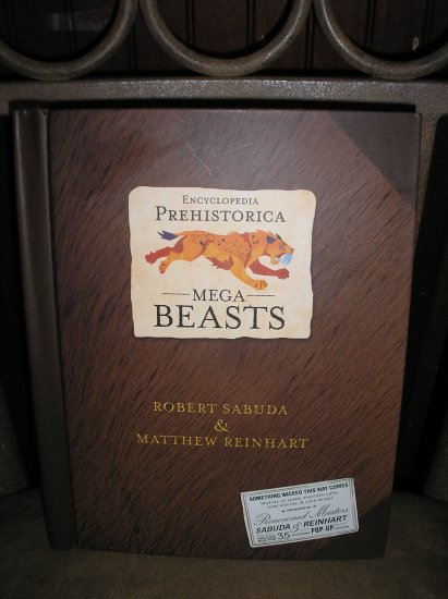 ENCYCLOPEDIA PREHISTORICA MEGA-BEASTS POP-UP BOOK by Robert Sabuda ...