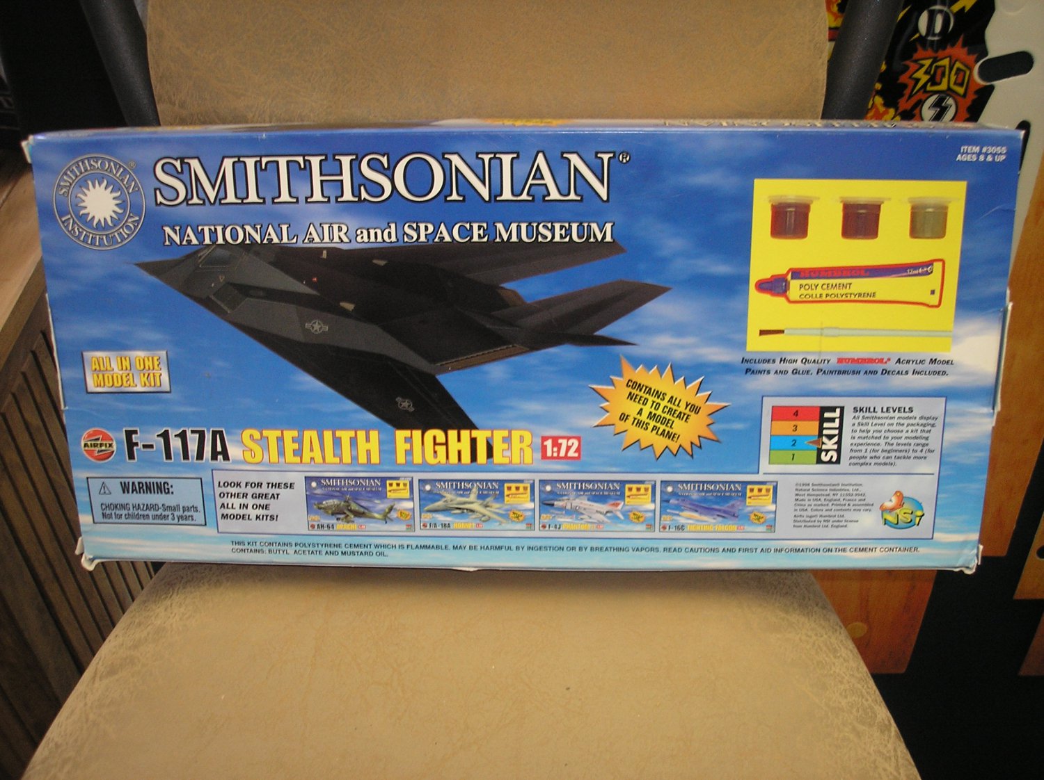 1998 AIRFIX Smithsonian Air & Space F-117A Stealth Fighter Scale 1:72 ...