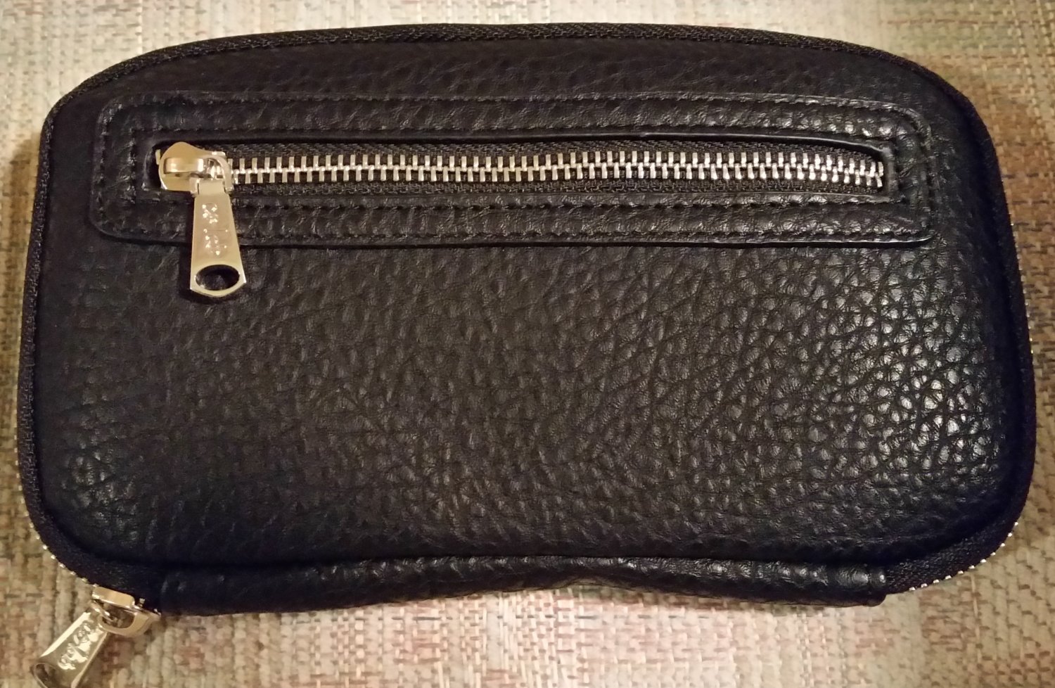 COLAB by Christopher Kon Zip Around WORLD Black Pebble Wallet #442!