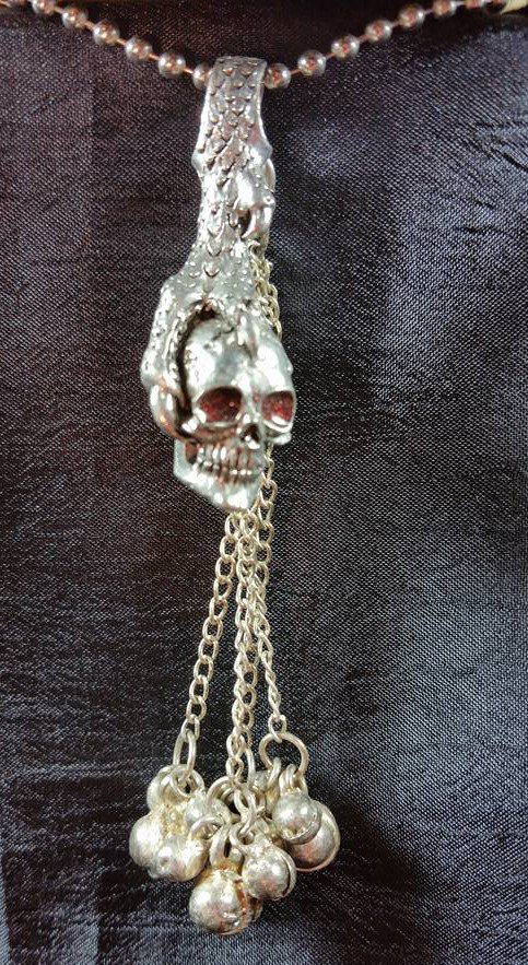 CAR CHIMES DRAGON "CLAW WITH SKULL" PEWTER & RED CRYSTAL REAR VIEW ...