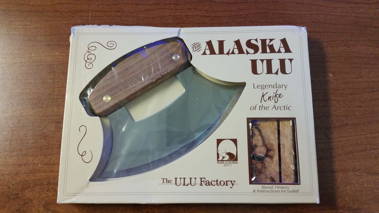 Alaskan Ulu Knife & Display Stand - Legendary Knife of the Arctic from ...