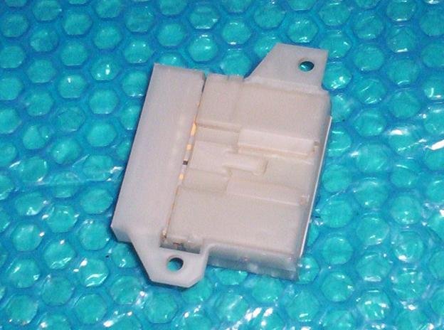 Ford seat belt warning chime module F29B-10D840-AA stk#(1327)