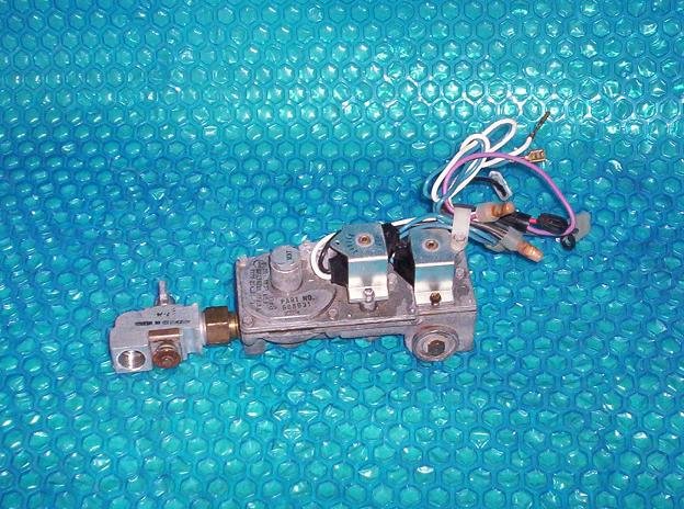 Kenmore Dryer Gas Valve 688631 stk#(1814)