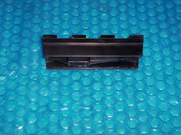 MOORE-O-MATIC opener Bottom Retainer A7800 stk#(1292)