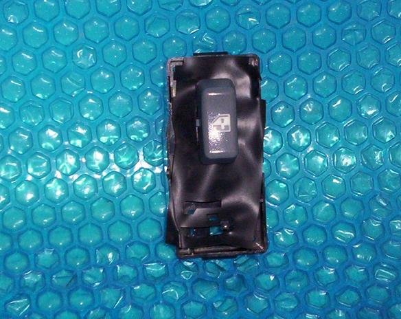Chevrolet Astro Passenger Window Control Switch J12M-8119 stk#(1927)