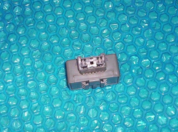 FORD 4x4 transfer case relay module F57B-6912-BA stk#(2184)