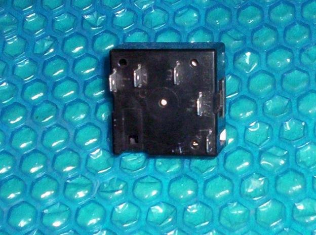 AMANA Electric stove Burner Infinite switch 31926701 stk#(2437)