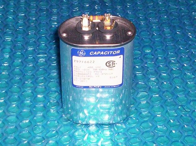 GE LIGHTING CAPACITOR Capacitor Z97F6622 stk#(2566)