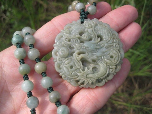 Natural Jadeite Jade Dragon pendant necklace Amulet stone carving E4448