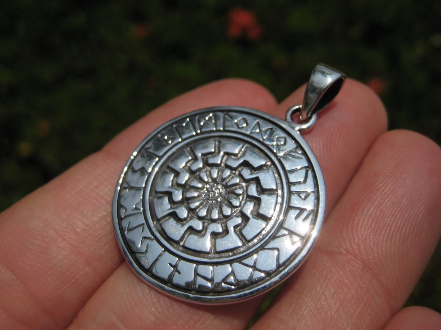 925 Sterling Silver Black Sun Wheel Viking Norse Sonnenrad Germanic ...