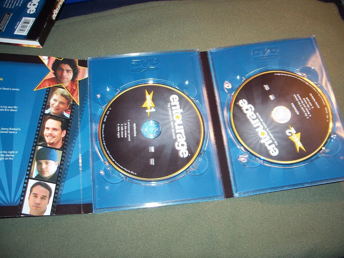 ENTOURAGE THE COMPLETE FIRST SEASON DVD BOX SET TV SERIES