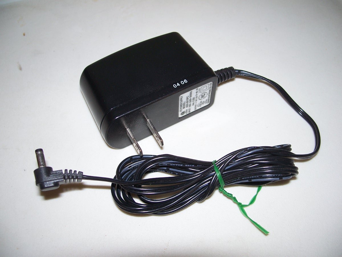 ITE PC AC Power Adapter 9VDC 1.5A Power Adapter