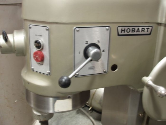 Hobart H-600 60 Qt. 1 Single Phase Mixer w/ Attachments