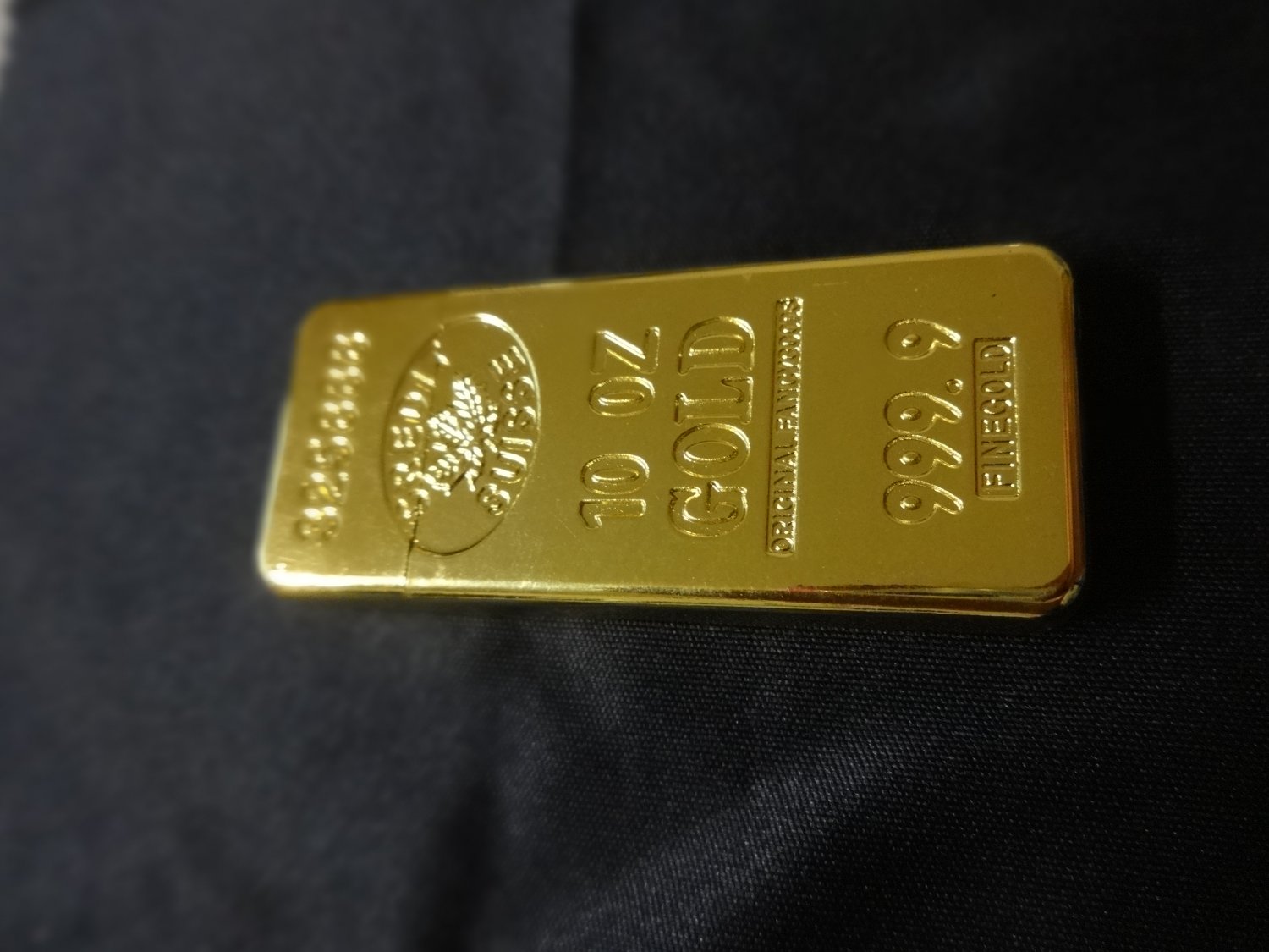 Gold Bullion Ultra Thin Butane Lighter