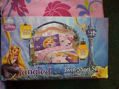 Disneys Tangled Rapunzel 4 Piece Twin Comforter and Sheet Set