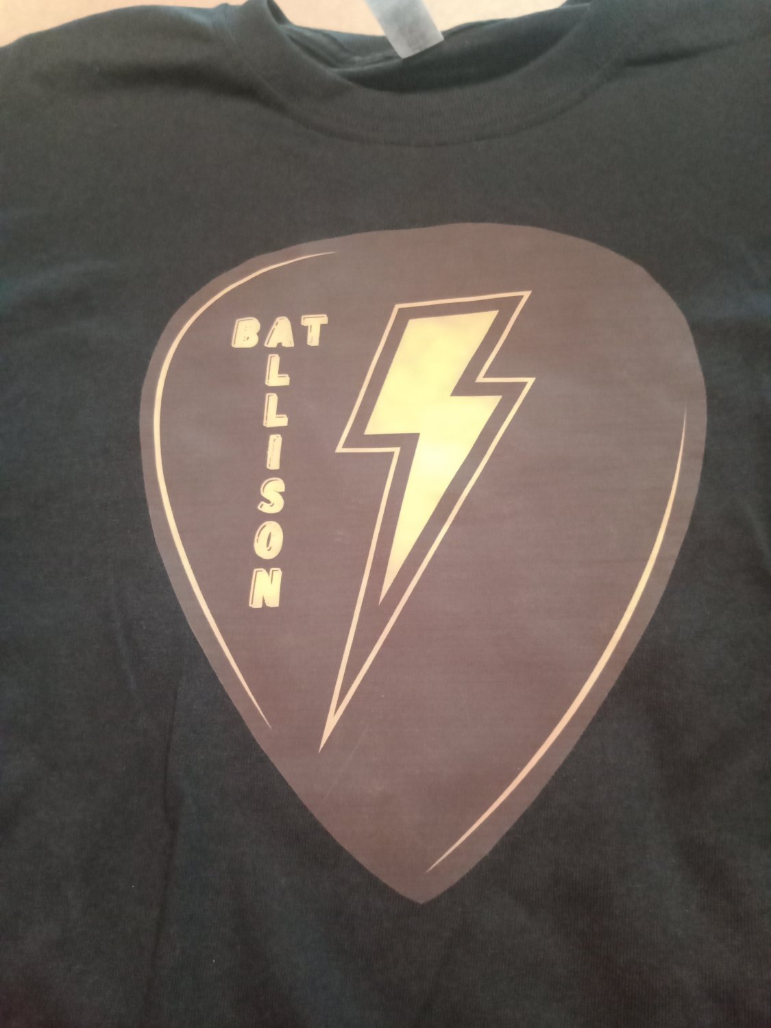 BAT ALLISON SHIRT bolt logo official rock san antonio texas NEW M