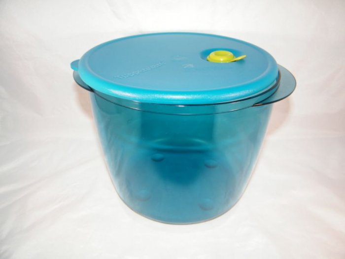 Tupperware Vent N Serve Round Mega Deep Blue