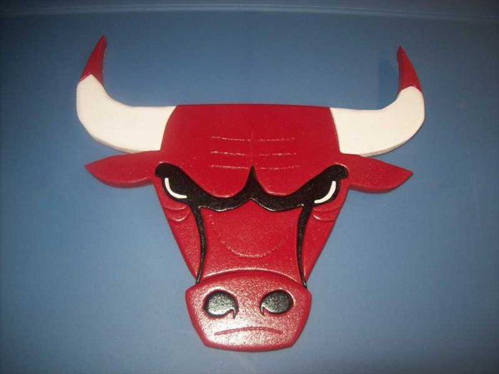 Bulls Painted intarsia