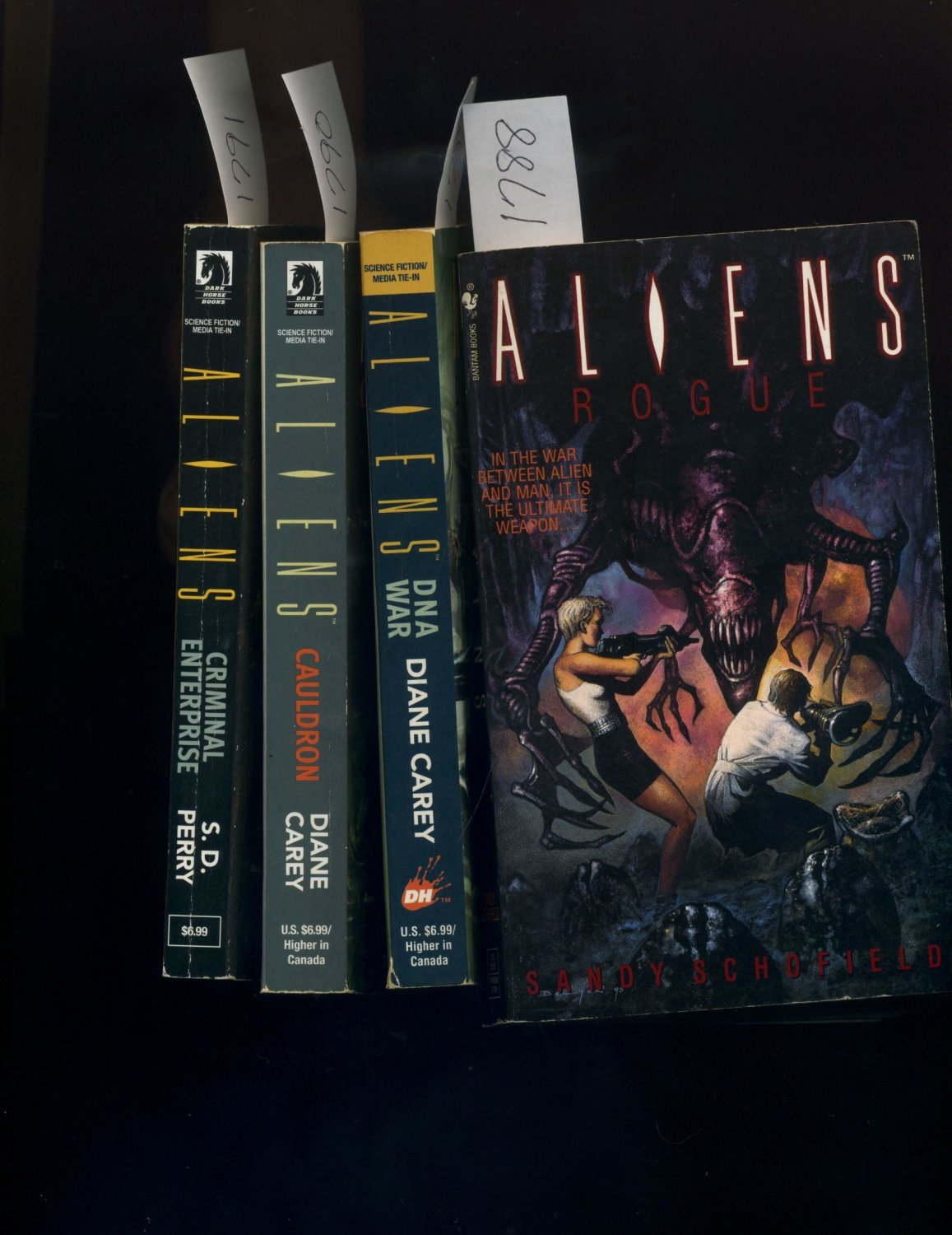 Lot of 4 Aliens Science Fiction Paperbacks